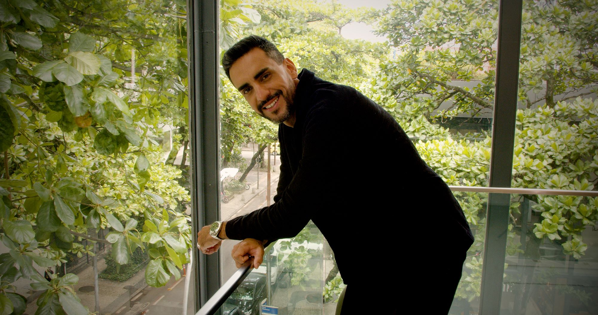 A elegância da simplicidade do design de Thiago Cardoso - Flo Magazine